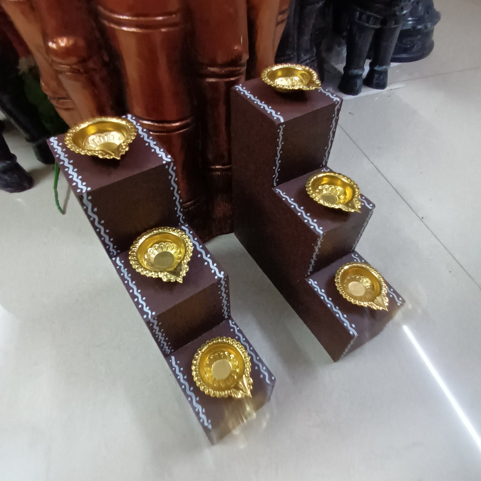 3 Step Diya Stand - Vilakku Padi with Brass Diyas - DS09 – Decor Duniya