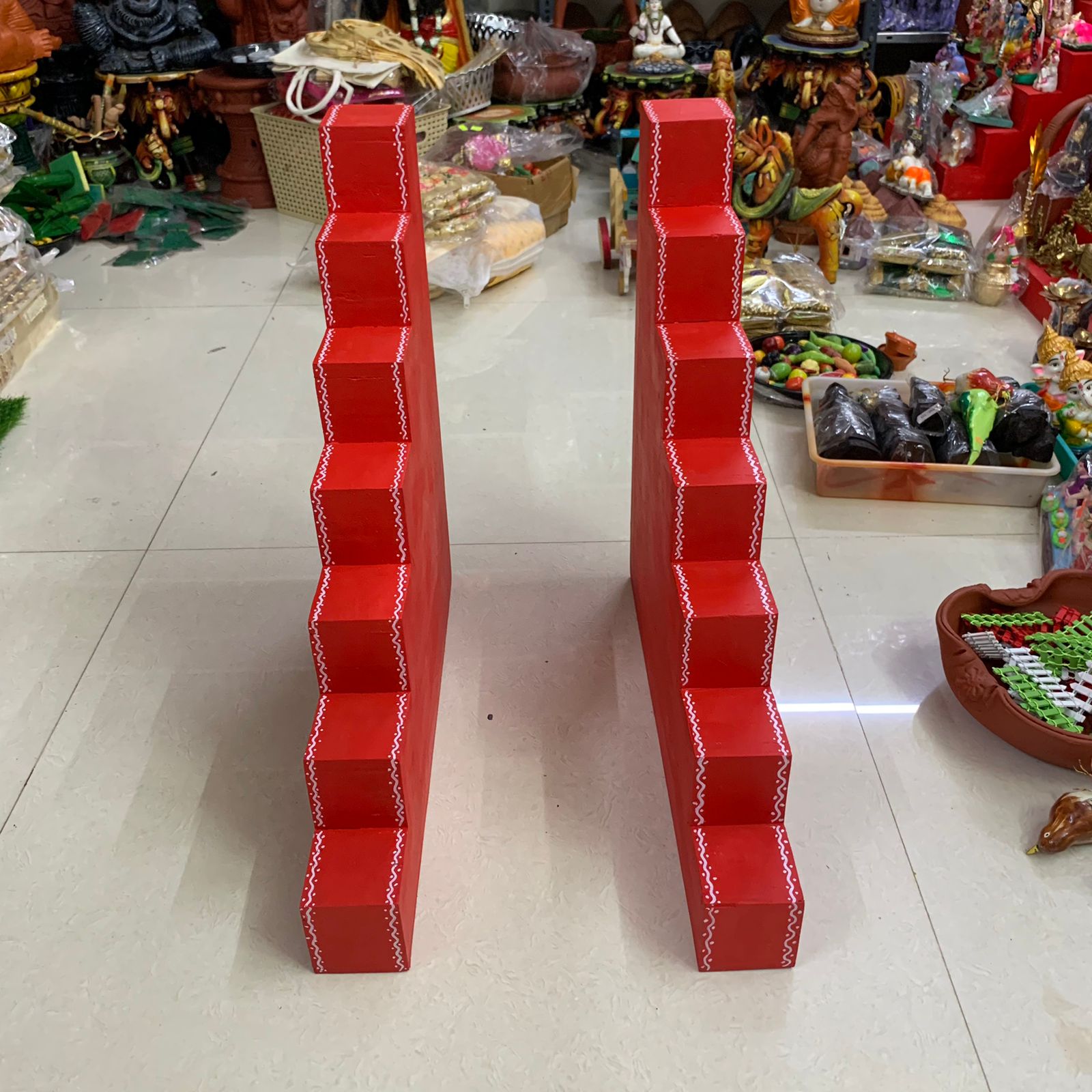 7 Step Diya Stand - Vilakku Padi - DS06 – Decor Duniya