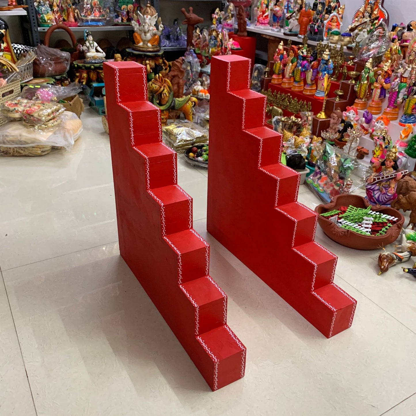 7 Step Diya Stand - Vilakku Padi - DS06 – Decor Duniya