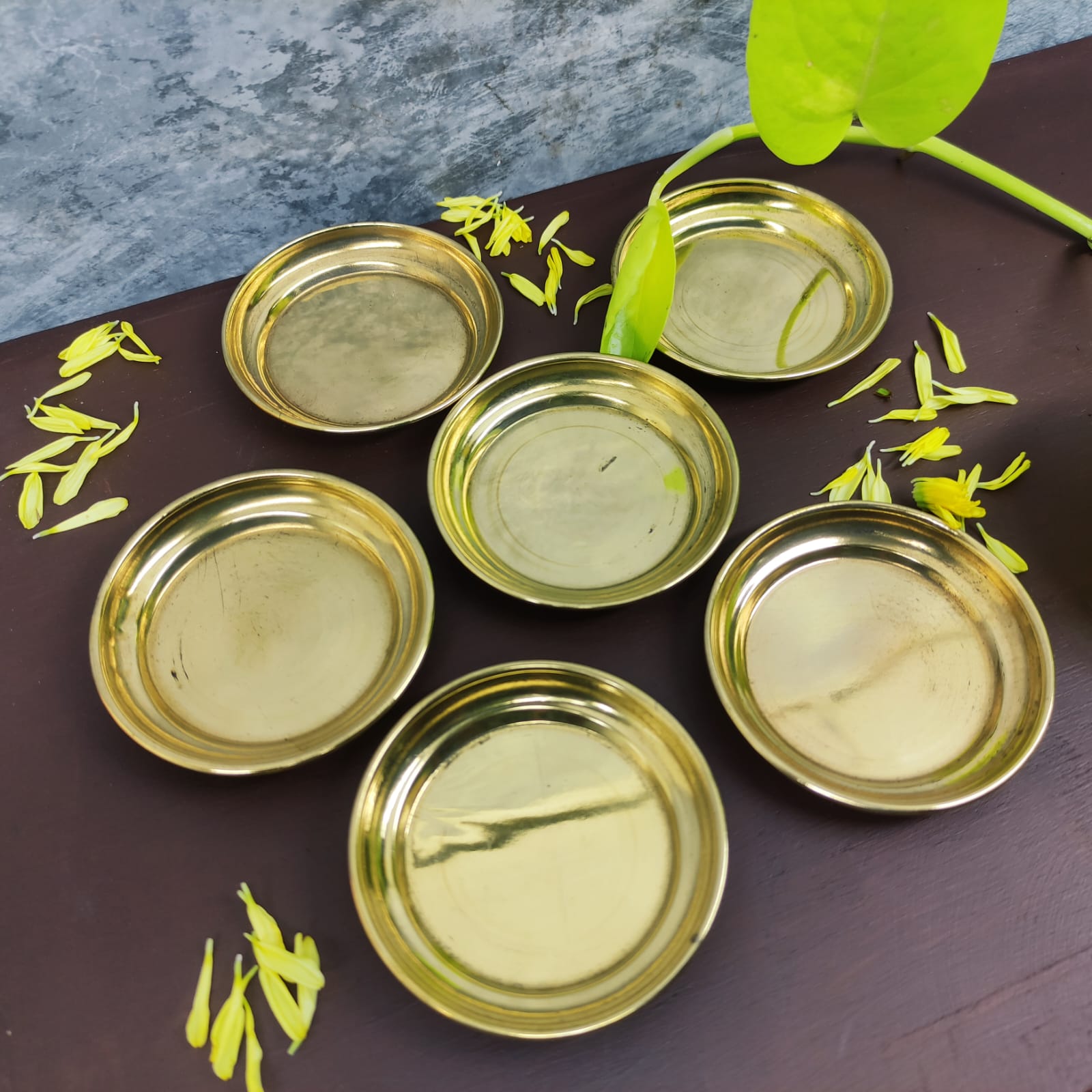 Brass Plate - Set of 6 Pcs - SB3-C – Decor Duniya