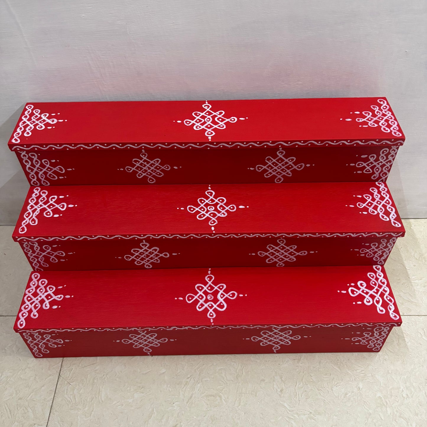 Dismantable 3 step Golu Padi | 18 inches Width - DGP5 – Decor Duniya