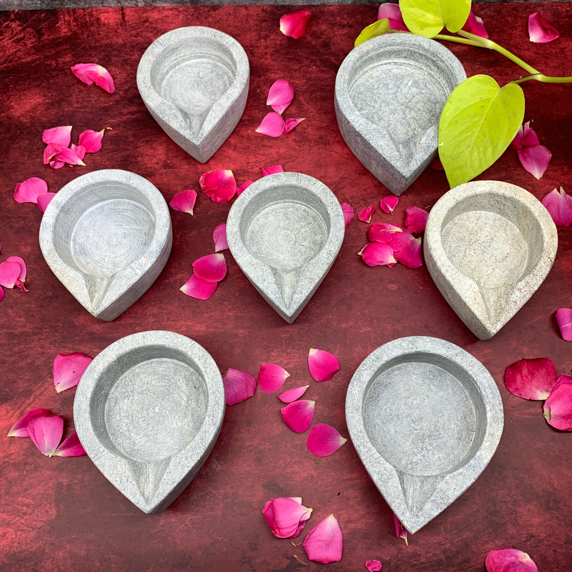 Soapstone Agal Vilakku, Ma Kal Agal Vilakku - Set of 2 Pcs - SV01 – Decor Duniya