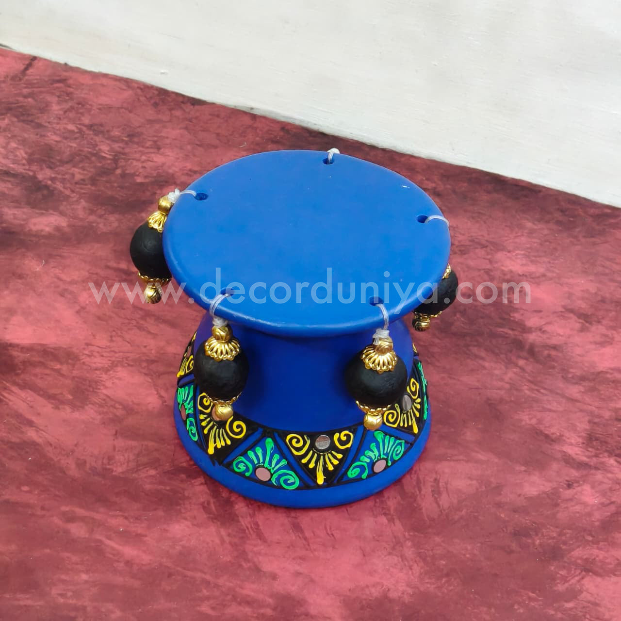 Hand Crafted Urili Stand - VS1072 – Decor Duniya