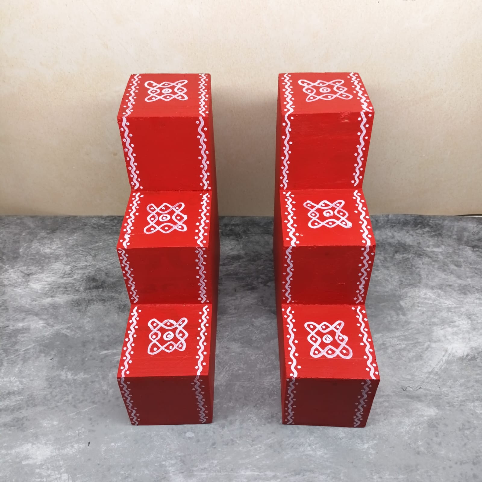 3 Step Diya Stand - Vilakku Padi - DS06 – Decor Duniya