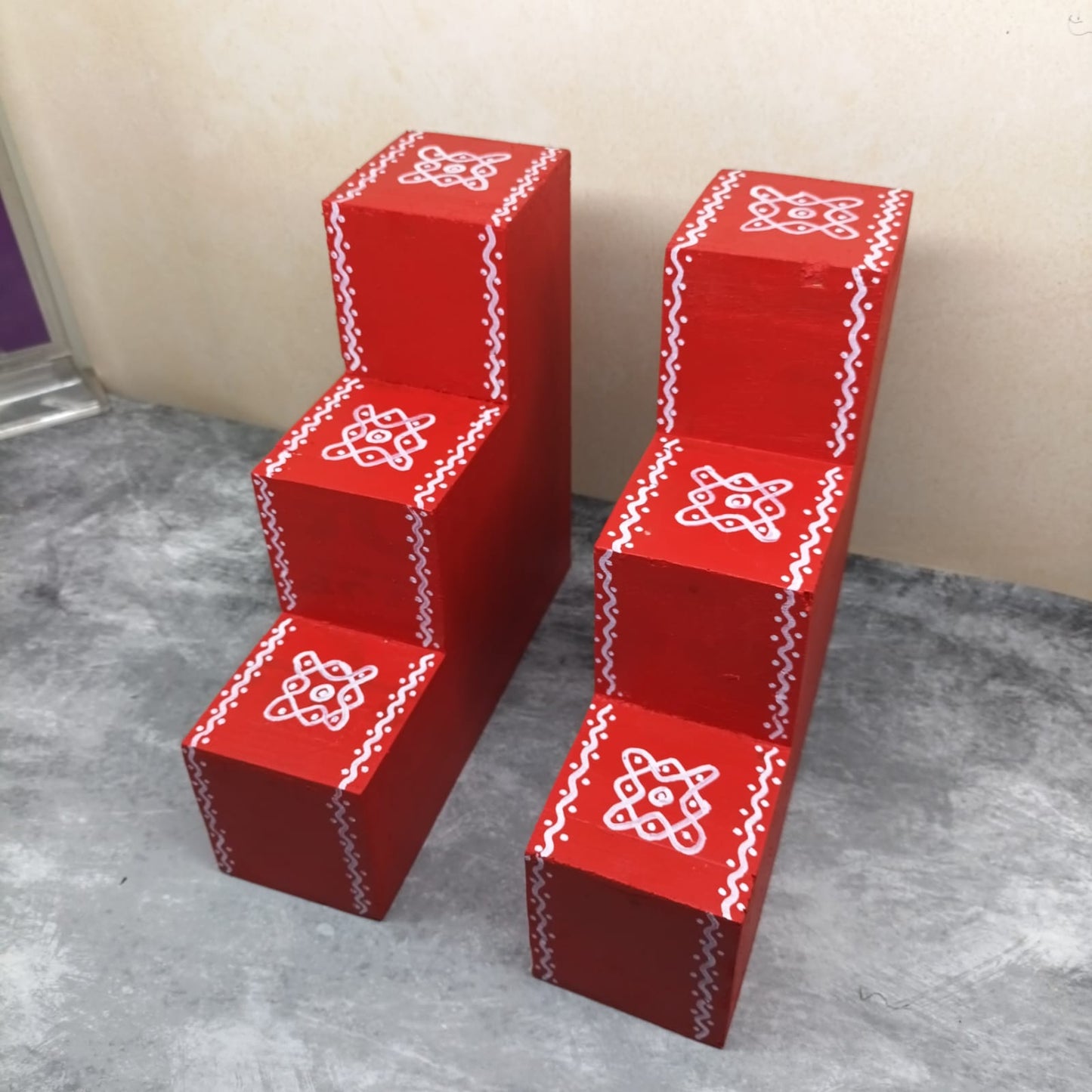 3 Step Diya Stand - Vilakku Padi - DS06 – Decor Duniya